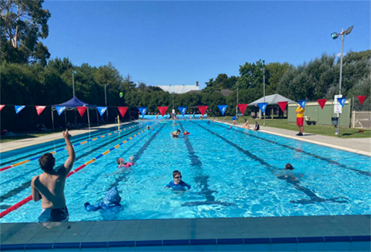 Mortlake Swimming Pool
